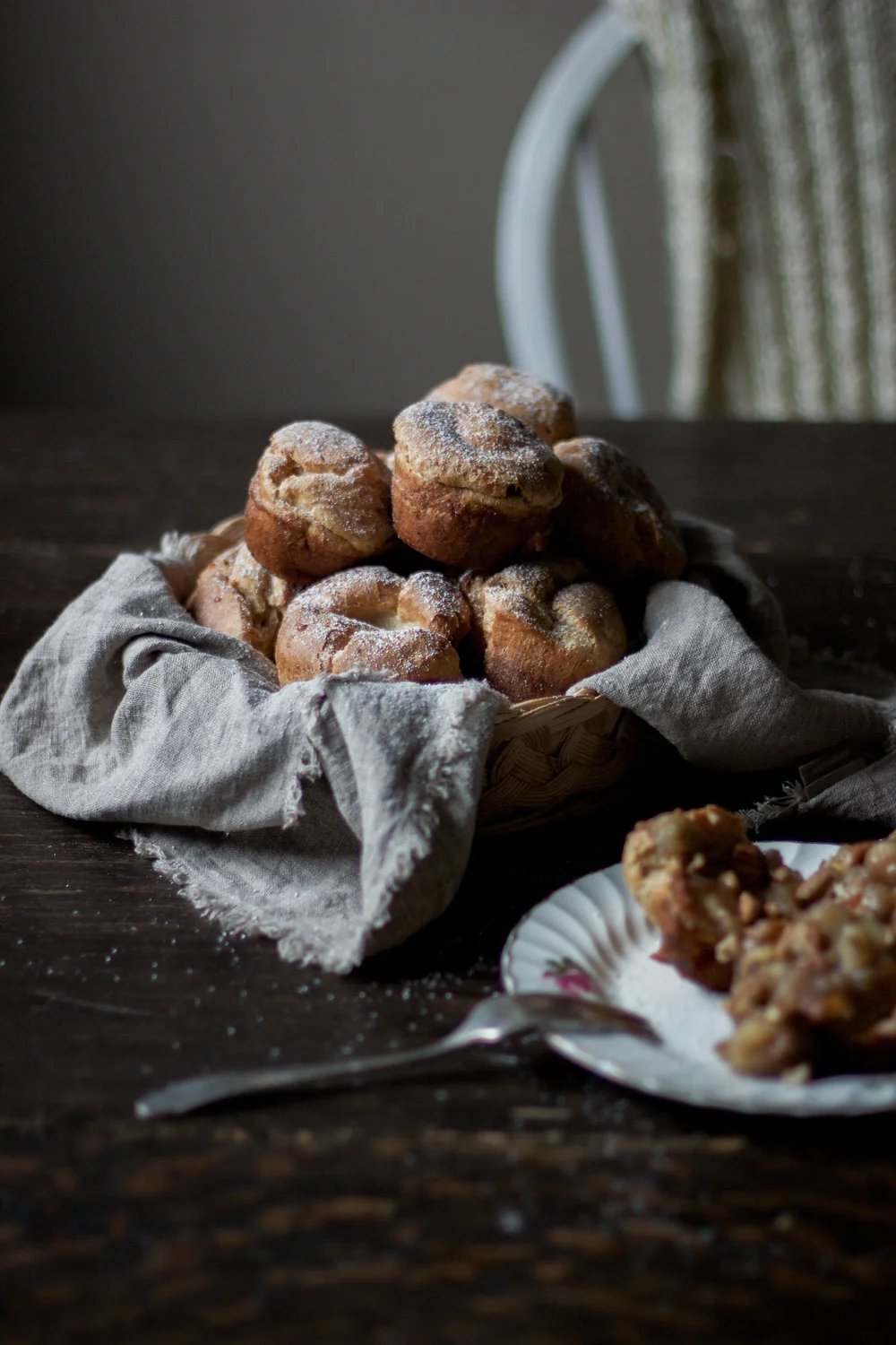 muffin pan pancake popovers + honey caramelized bananas & pecans — L | E