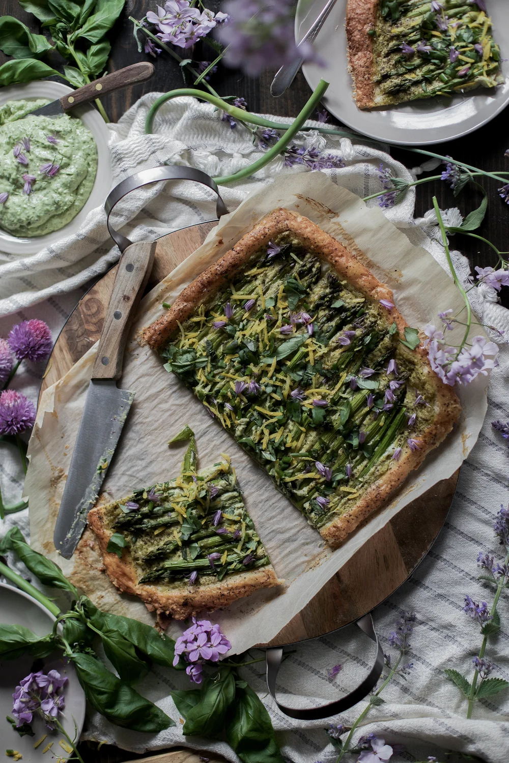 creamy garlic scape + chive flower pesto & asparagus tart — L | E