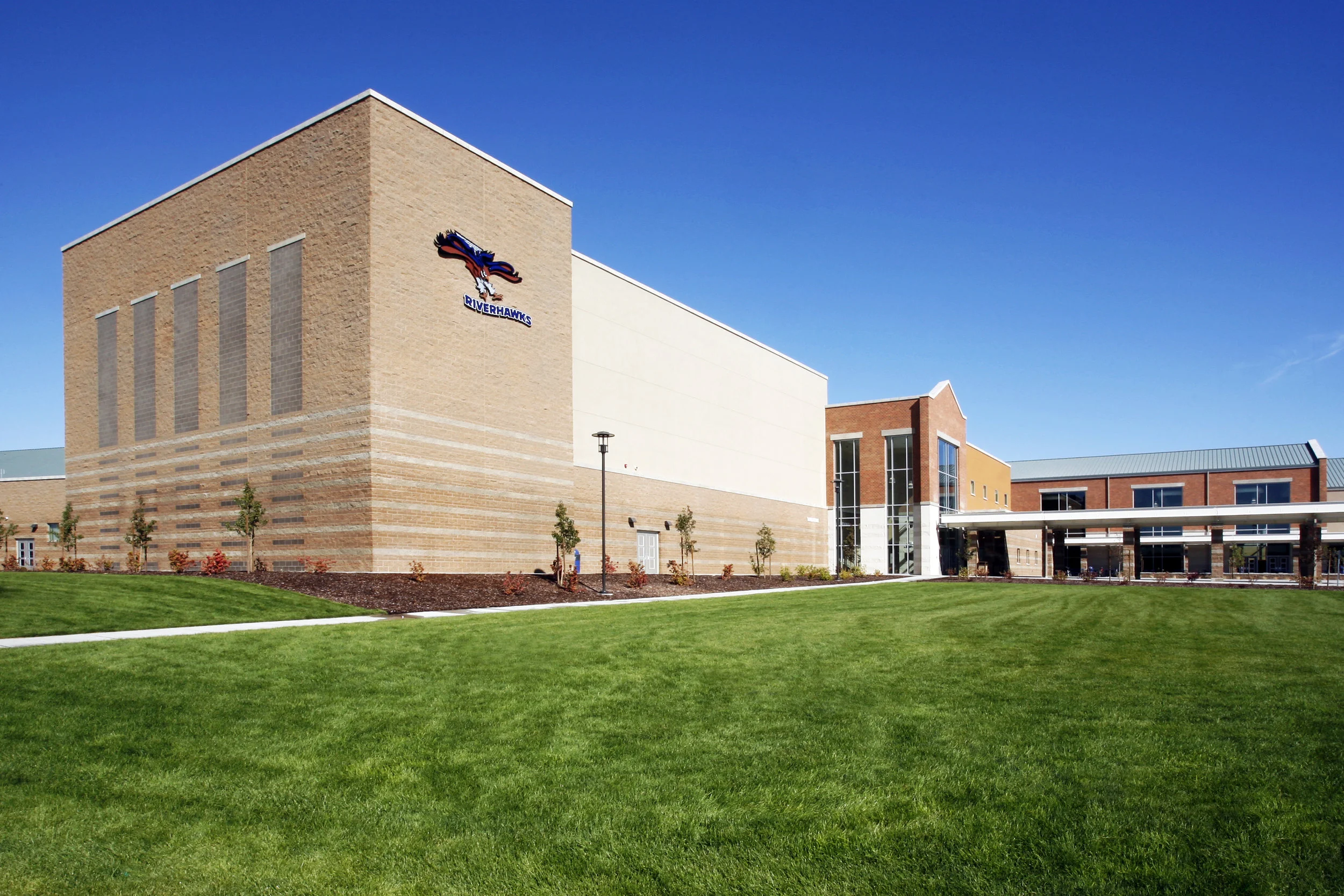 Loofborrow Wetch Architects — Chiawana High School