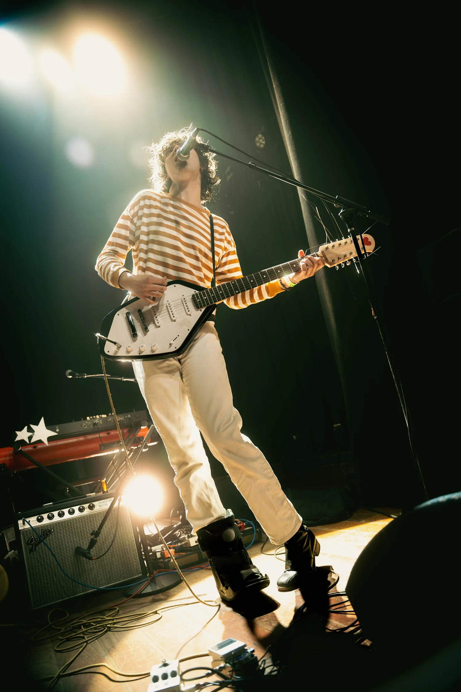 Sharp Pins Breathes 1960s Rock and Roll into Chicago’s Indie Music ...