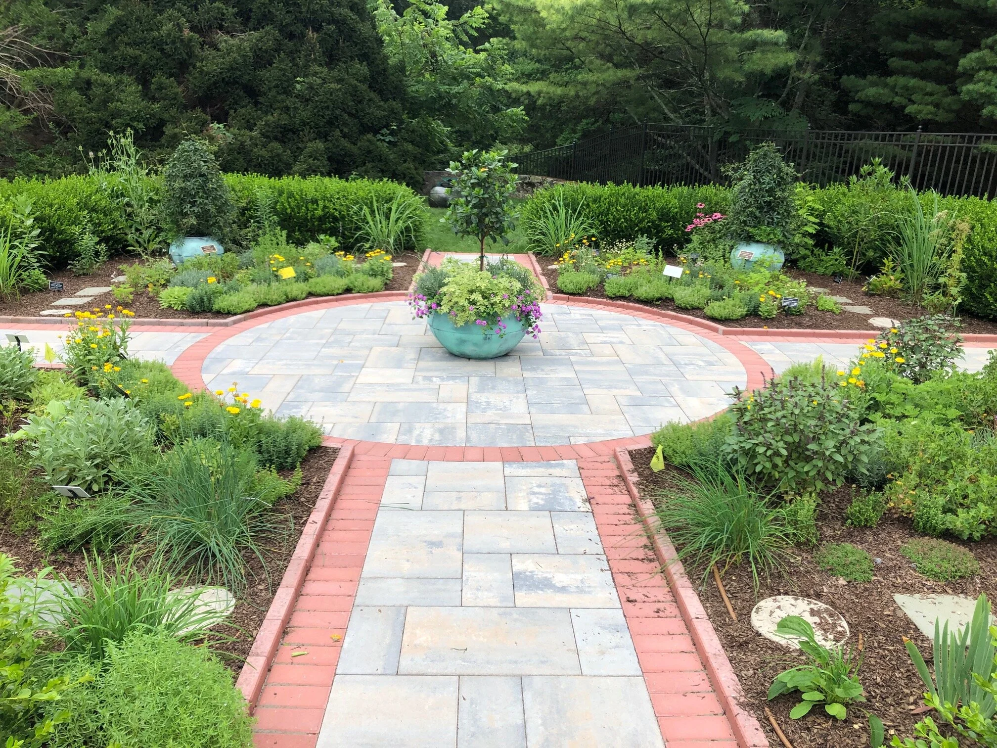 Linda Nykaza Albanese Herb Garden — Bartlett Arboretum & Gardens