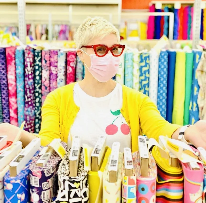 ABOUT — Lysa Flower