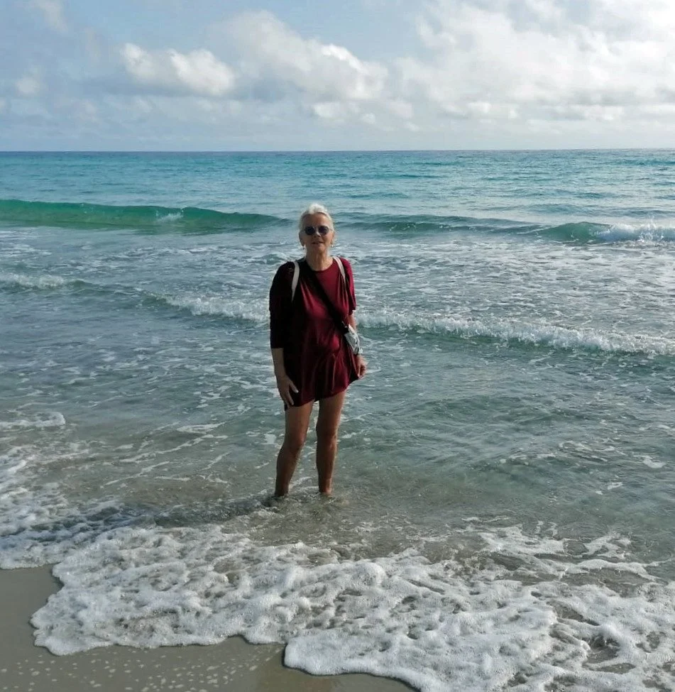 Artist Spotlight - Symona Colina — Contemporary Art Curator Magazine