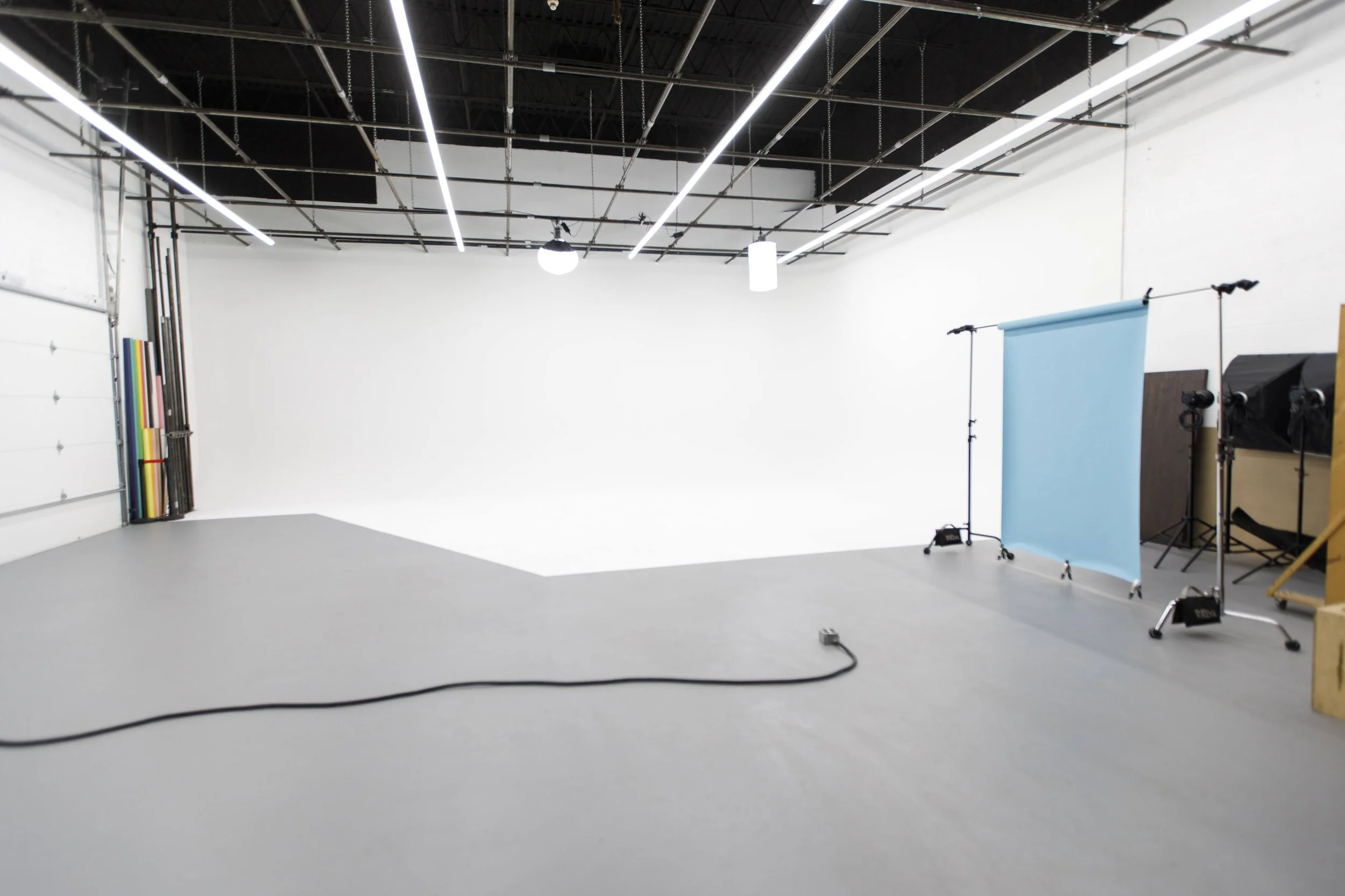 White Cyc Studio Cleveland, Ohio — Black Valve Media | Video and Media ...