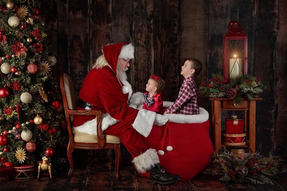 What to wear to Christmas mini sessions at Kingshill Studios - Susan ...