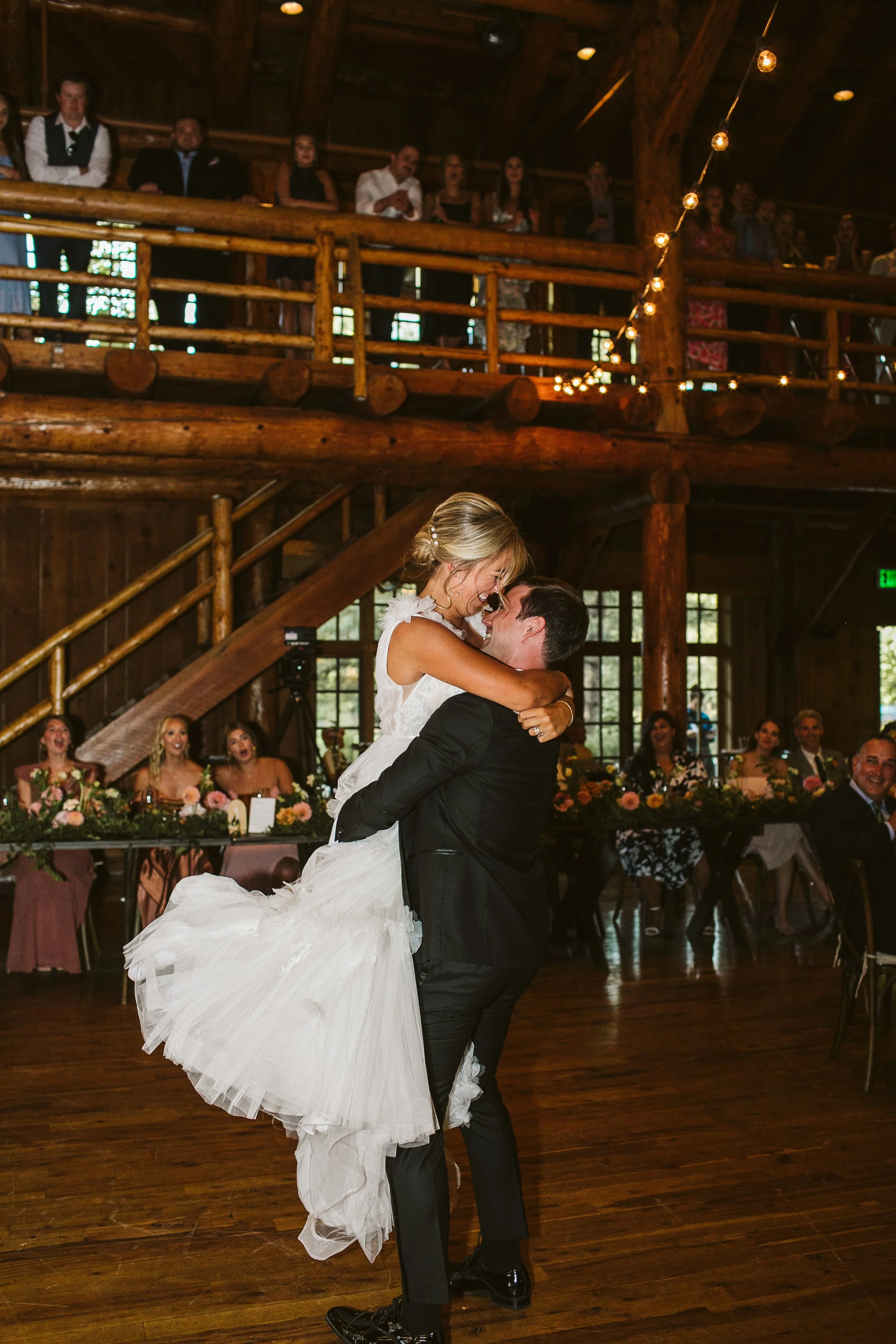 Featured: Summer Vail Wedding
