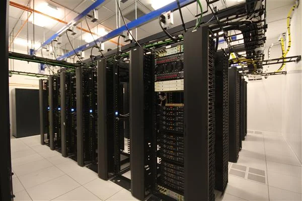 Chicago Data Center - CH06 — C+K architecture, Inc.