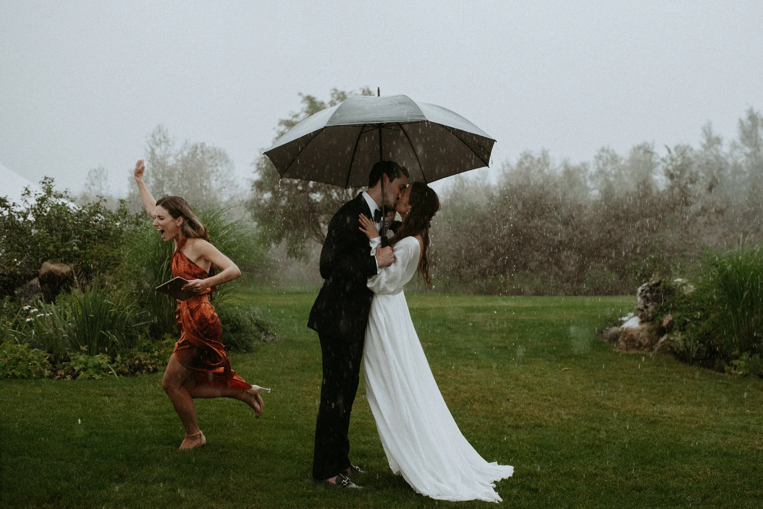 Scarlet O'Neill | Wedding Photographer | Toronto, Canada