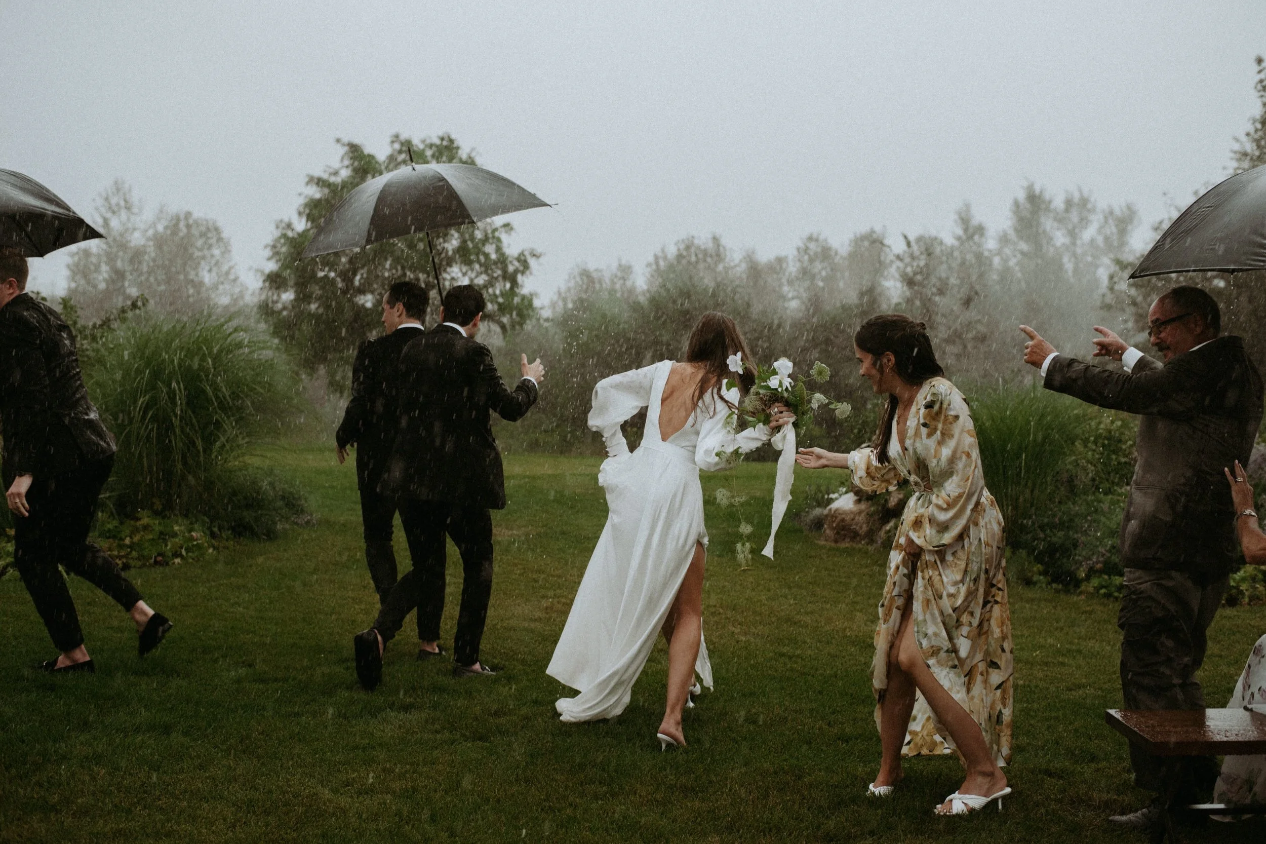 Rain On Your Wedding Day | Scarlet O'Neill Photography