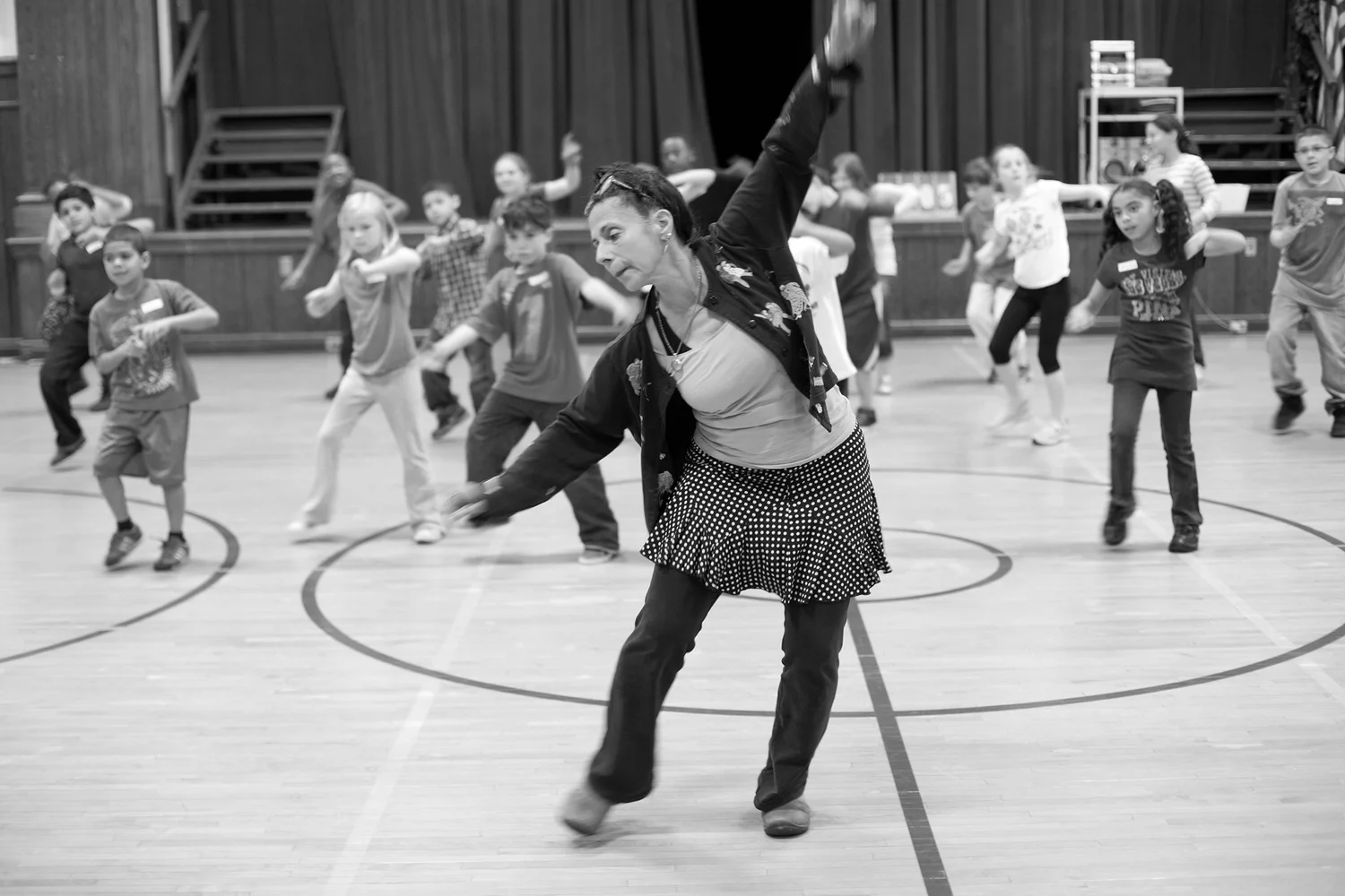 Looking Back, Dancing Forward — The Vanaver Caravan