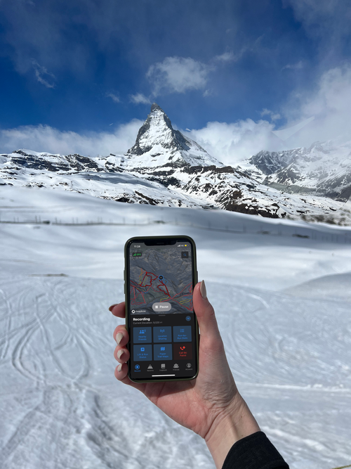 My Favorite Ski Safety Features on the Slopes App — She is Not Lost