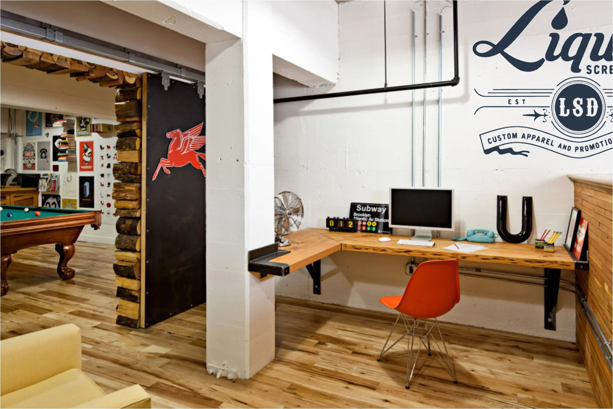 Contact Us | Custom Apparel & Products — Liquid Screen Design