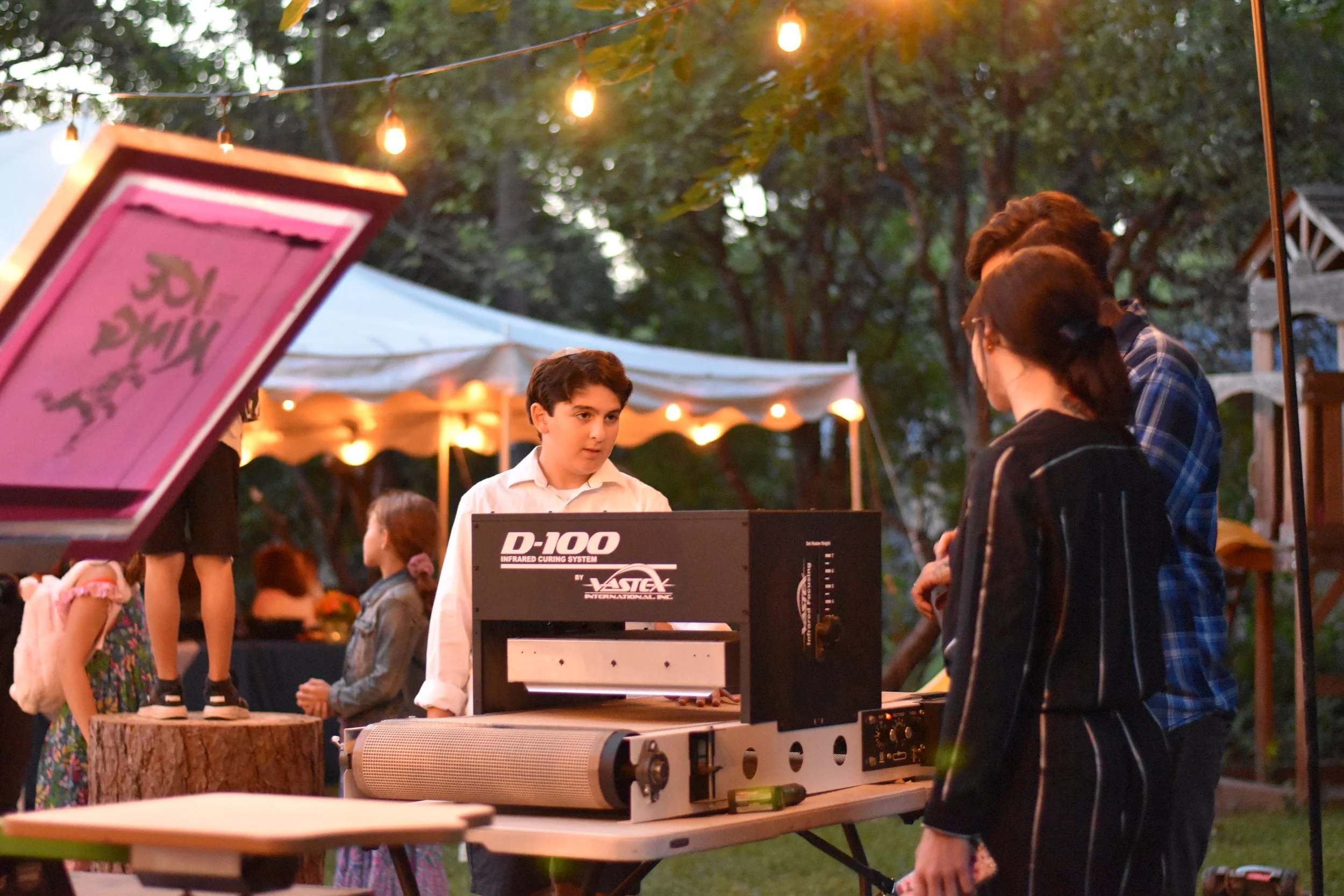 Custom Swag Portfolio — Liquid Screen Design