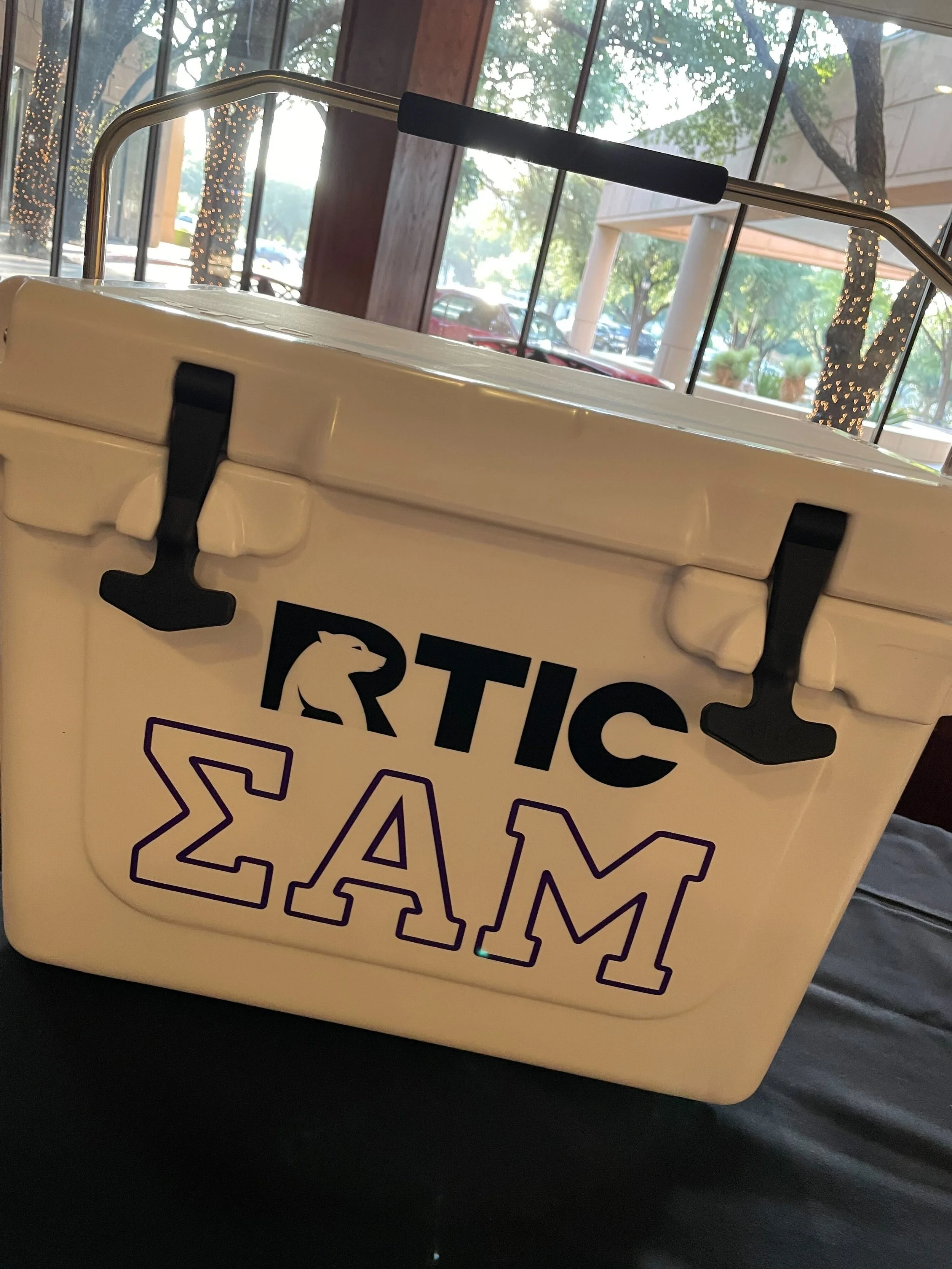 Custom Swag Portfolio — Liquid Screen Design