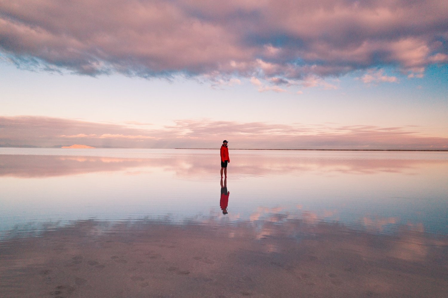 4 ways to protect yourself from the loneliness epidemic — Calm Blog