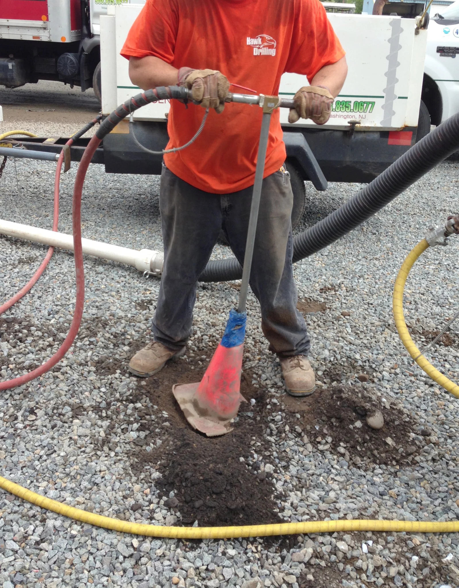 Air Knife / Soft Dig Vacuum Excavation — Hawk Drilling, Inc.