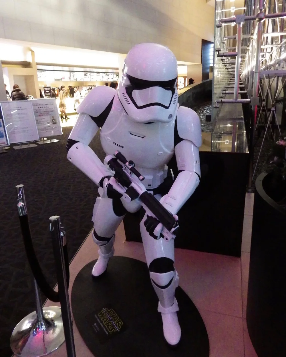 Star Wars in Japan: Roppongi Hills Exhibition, Tokyo Skytree Skywalk ...