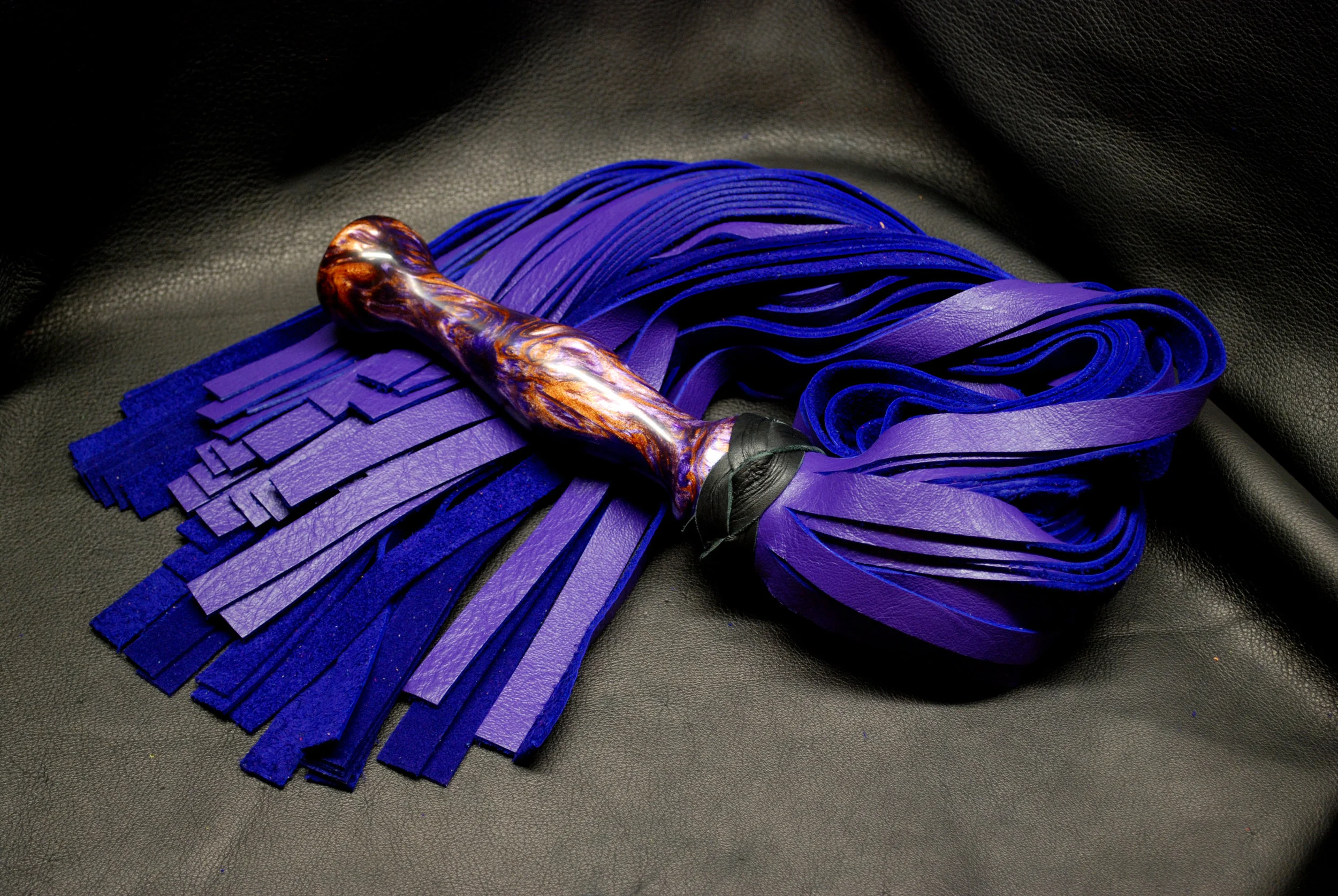 Acrylic Handle Floggers — HOLO Leather