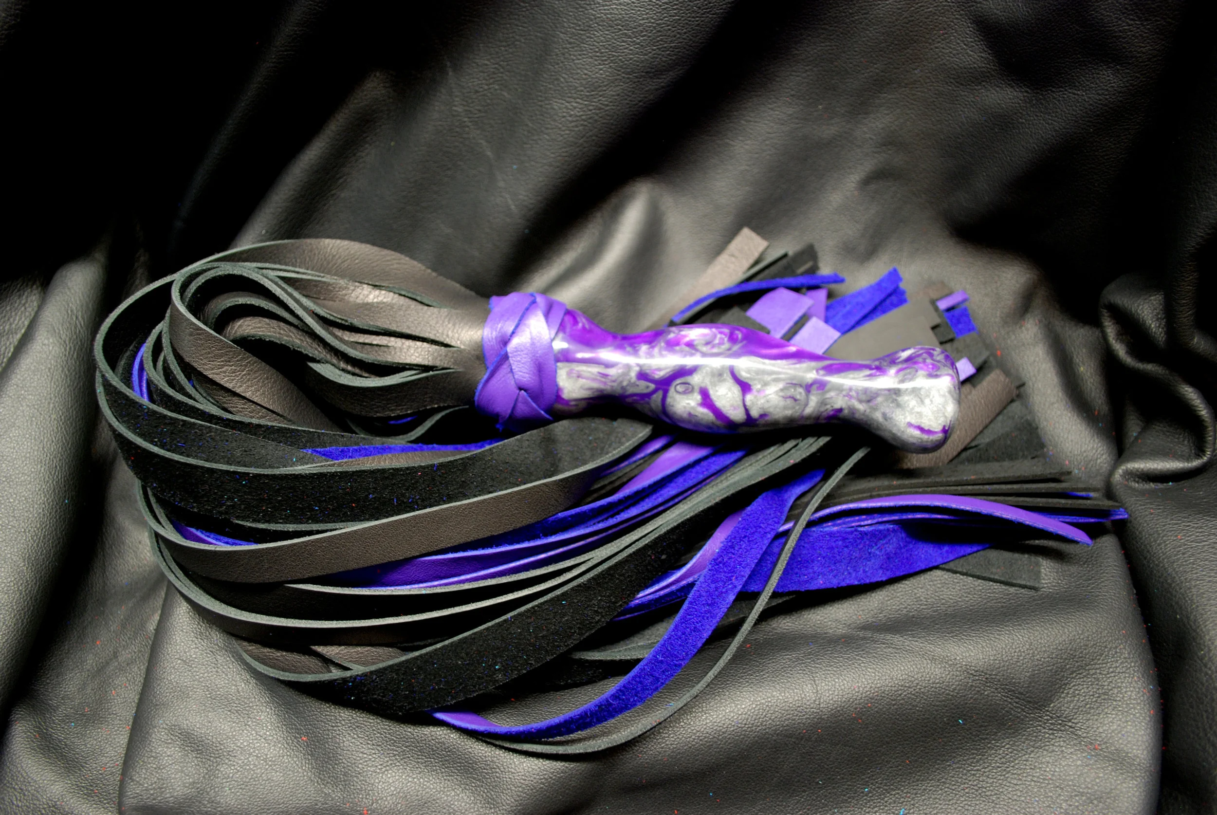 Acrylic Handle Floggers — HOLO Leather