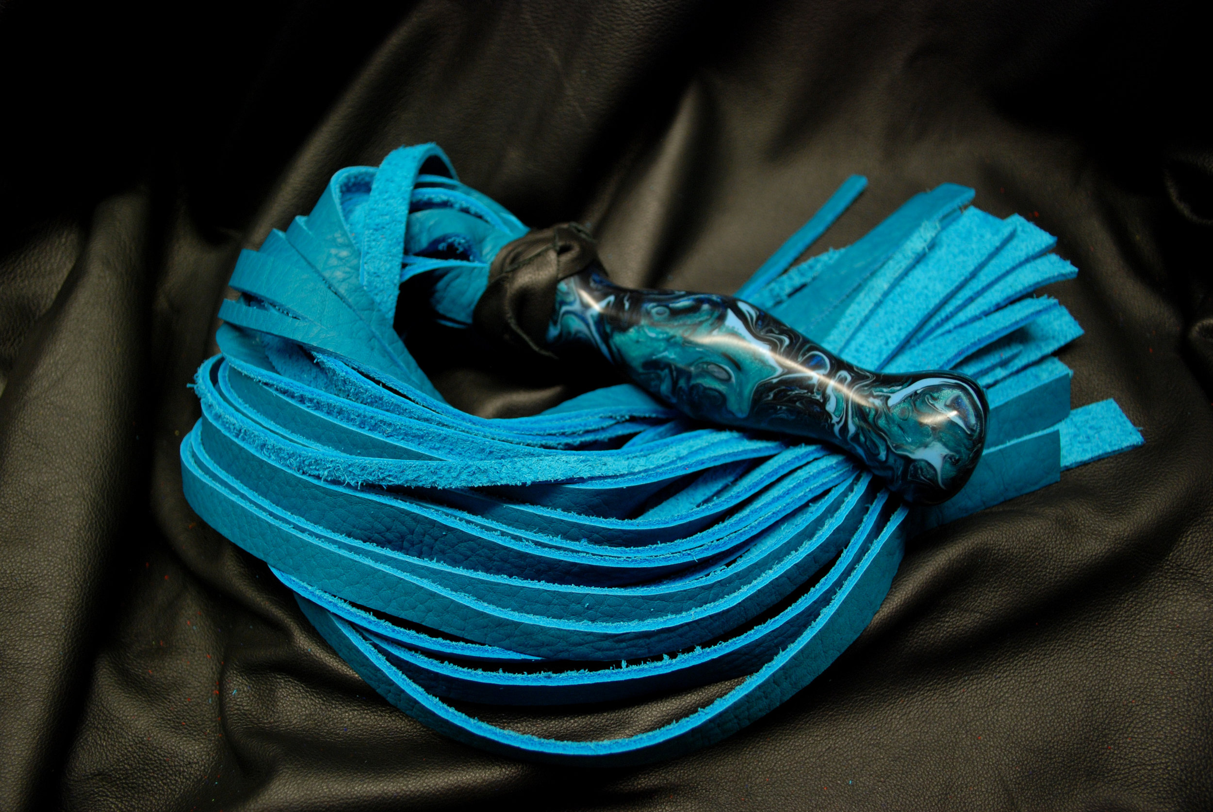 Acrylic Handle Floggers — HOLO Leather