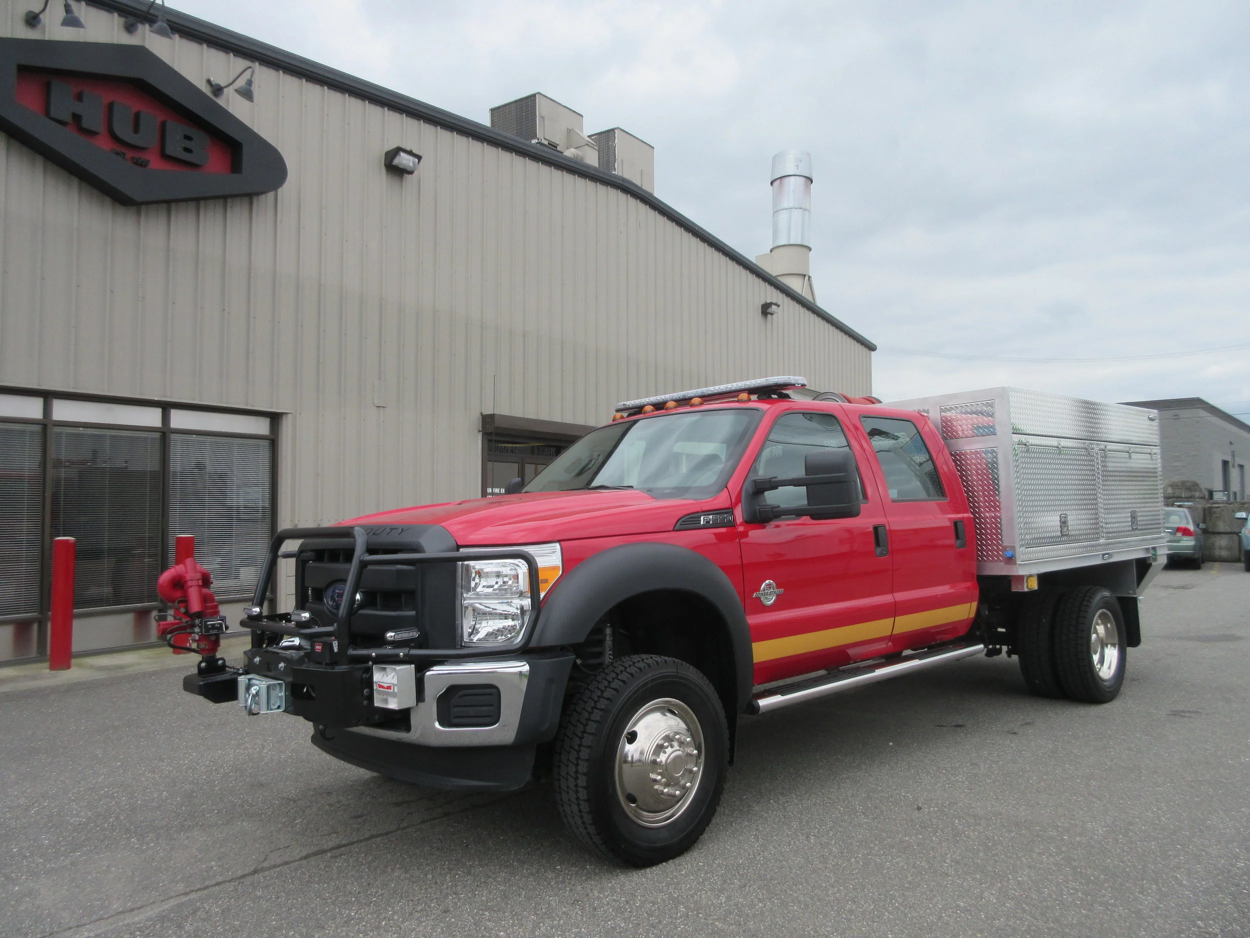 Simpcw First Nation — HUB Fire Engines