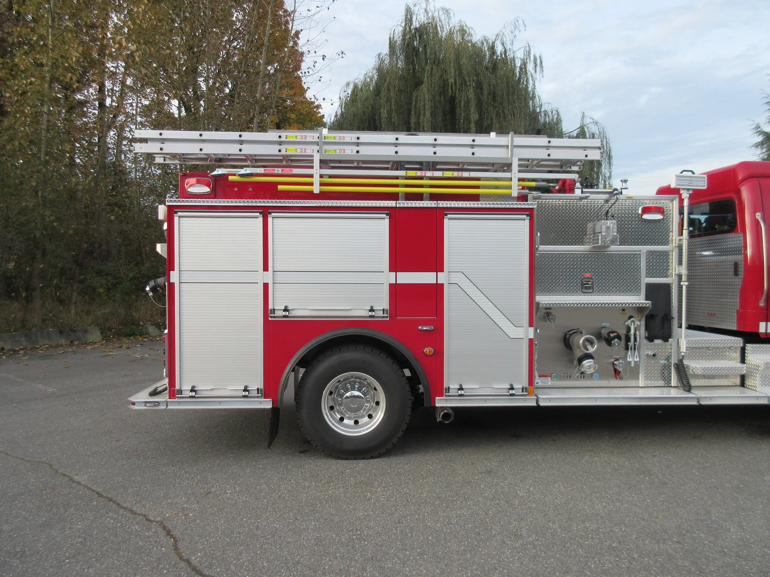 1259 Yale — HUB Fire Engines