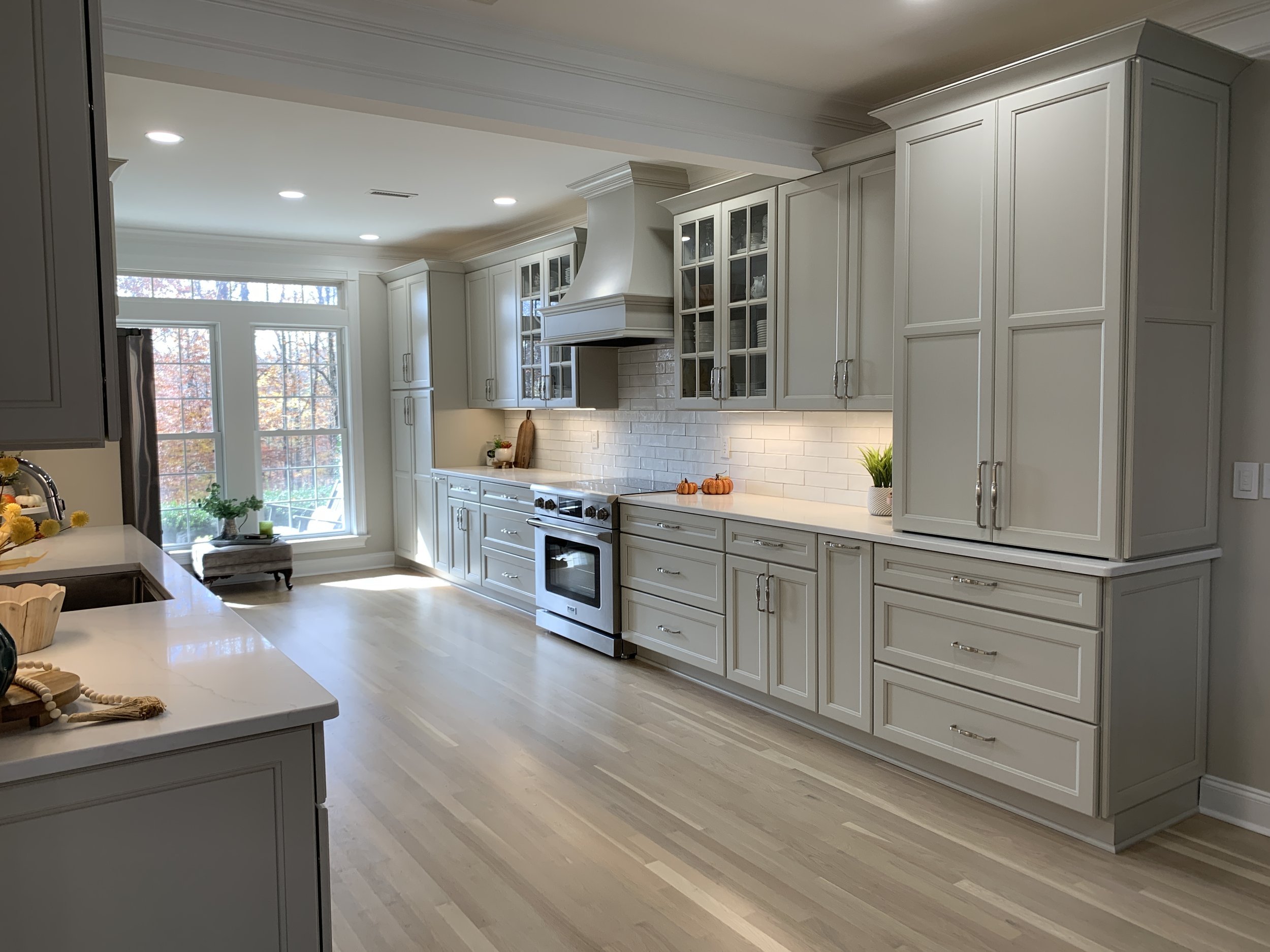 HomeCraft Cabinetry - Wellborn Cabinet