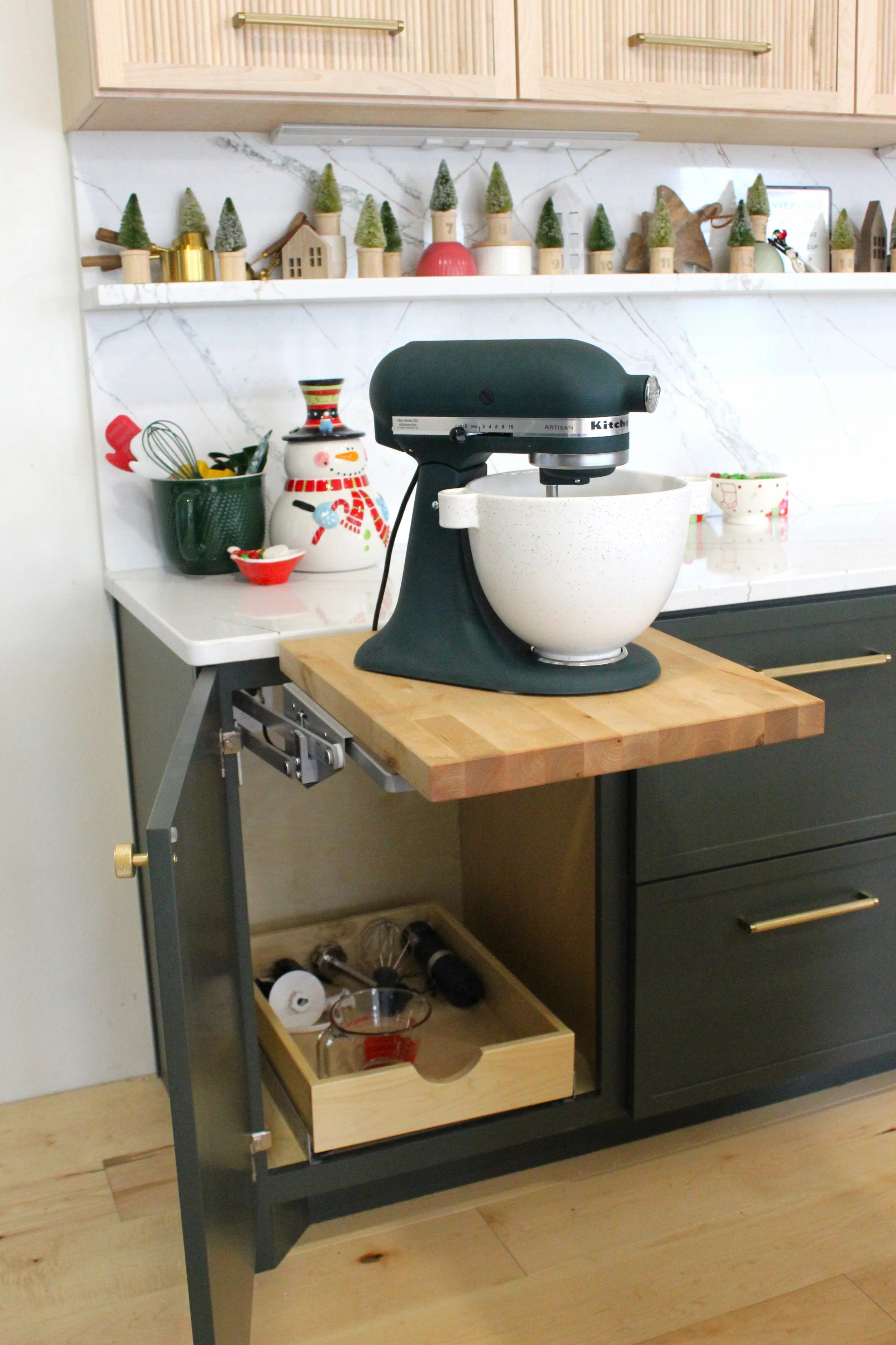 HomeCraft Cabinetry - Lake Tullahoma, TN Custom Cabinets