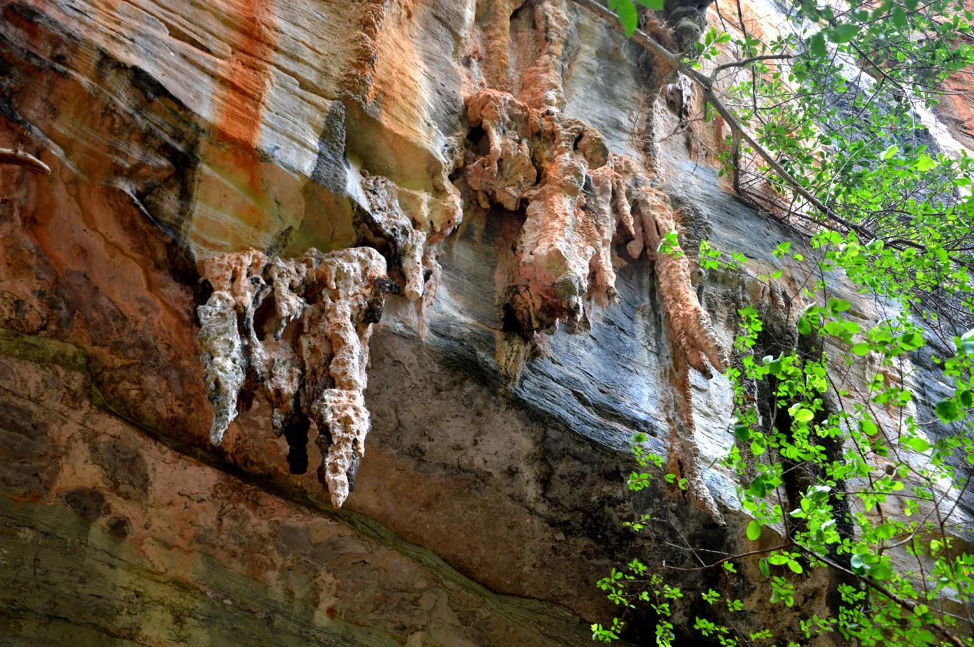 Exploring The Caves of Chapada Diamantina National Park in Brazil ...