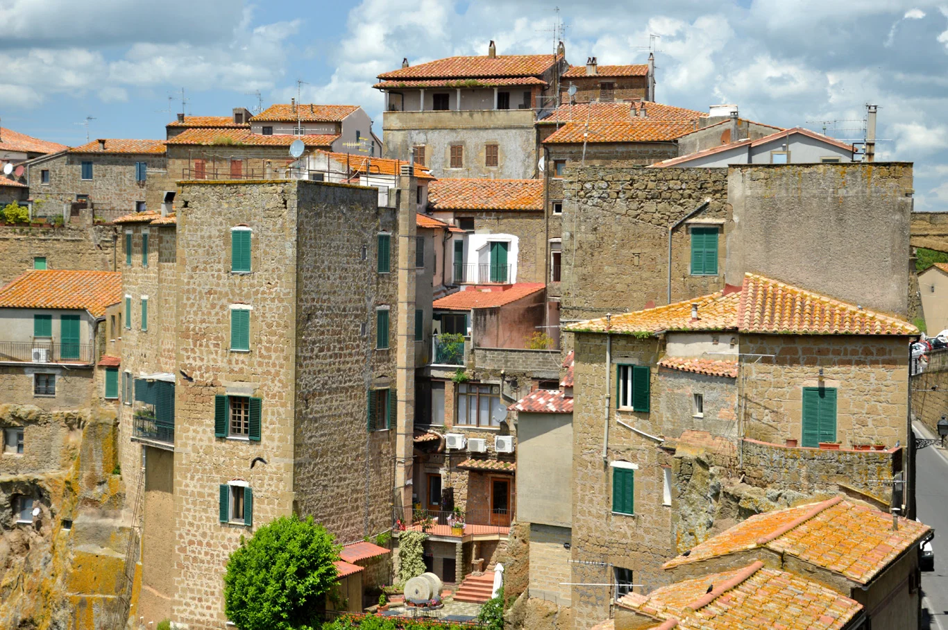 Pitigliano, Italy - The Medieval Village Where Time Stood Still ...