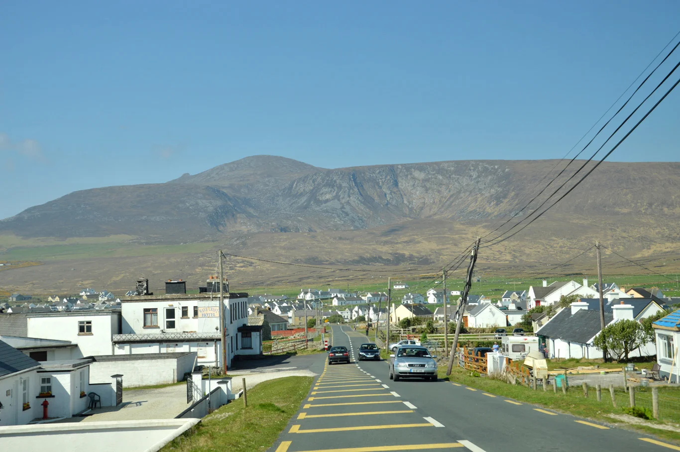 Achill Island and Keem Bay - The most beautiful and least known beach ...