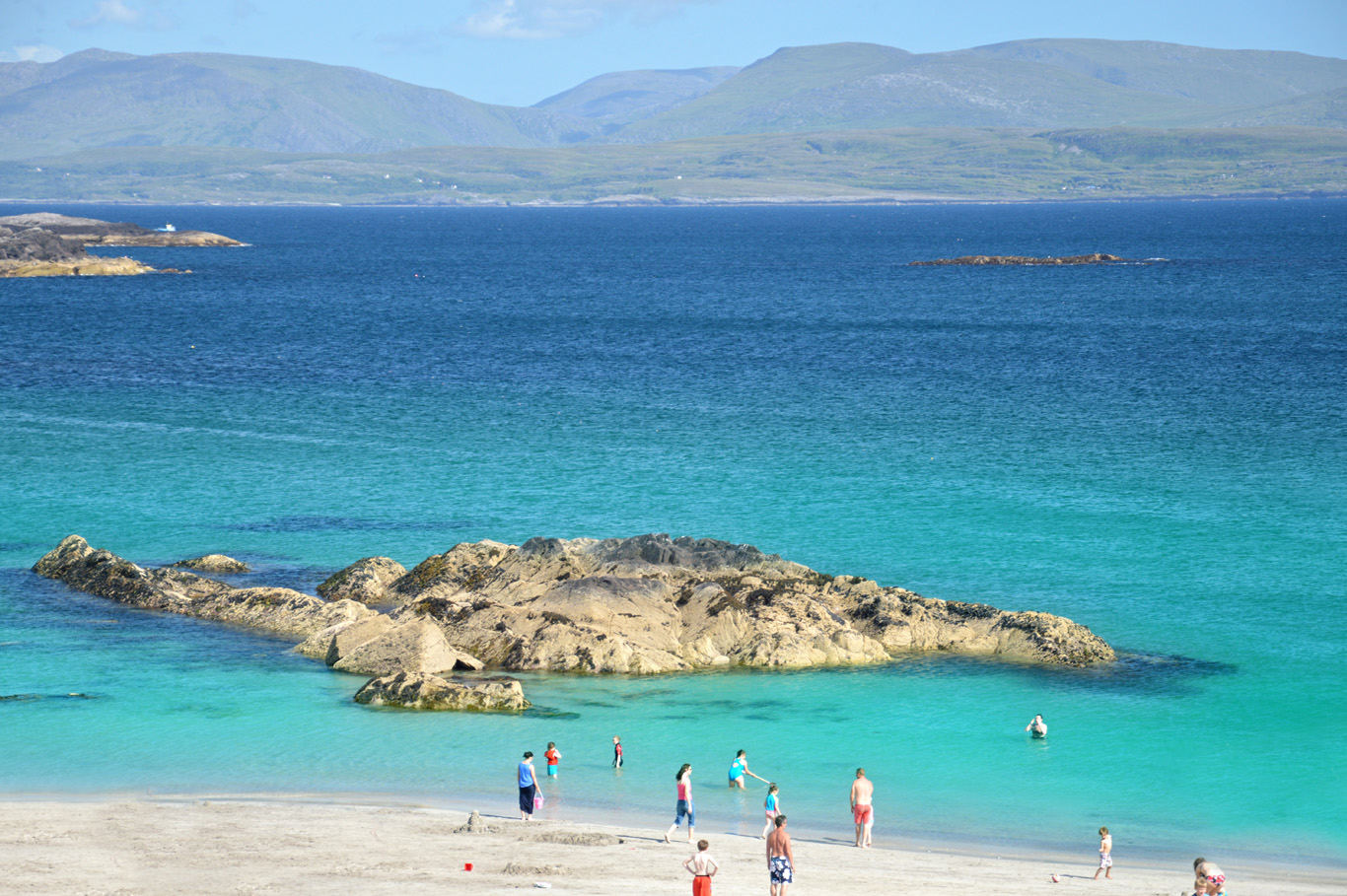 Ring of Kerry, Ireland - Beautiful Beaches And Idyllic Scenery ...