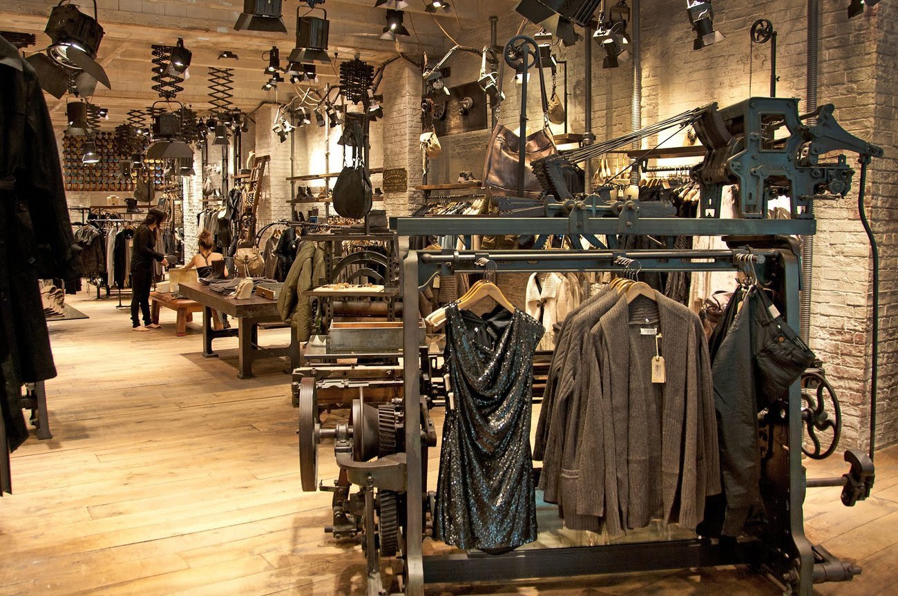 Two Easy Tips for Pairing Men's Clothing