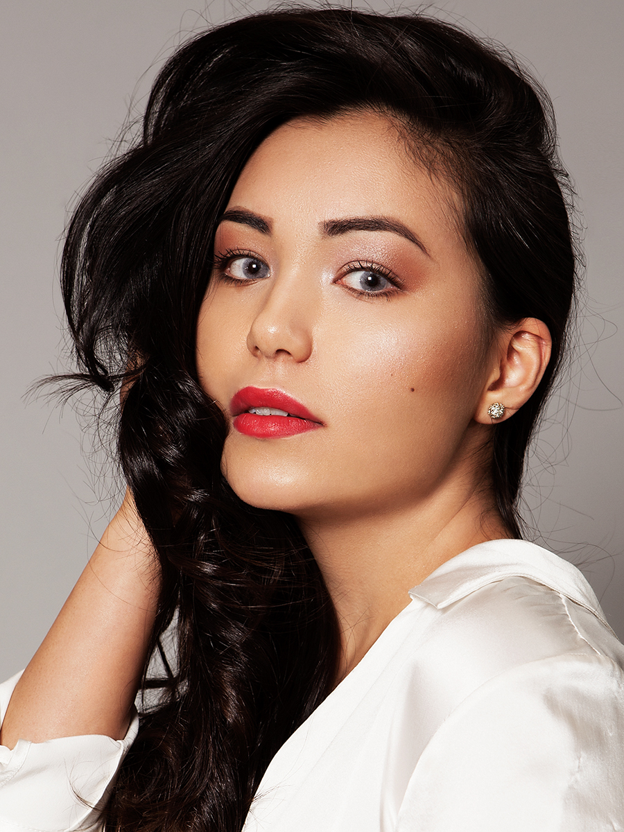 commercial women — Fashion Model Agency