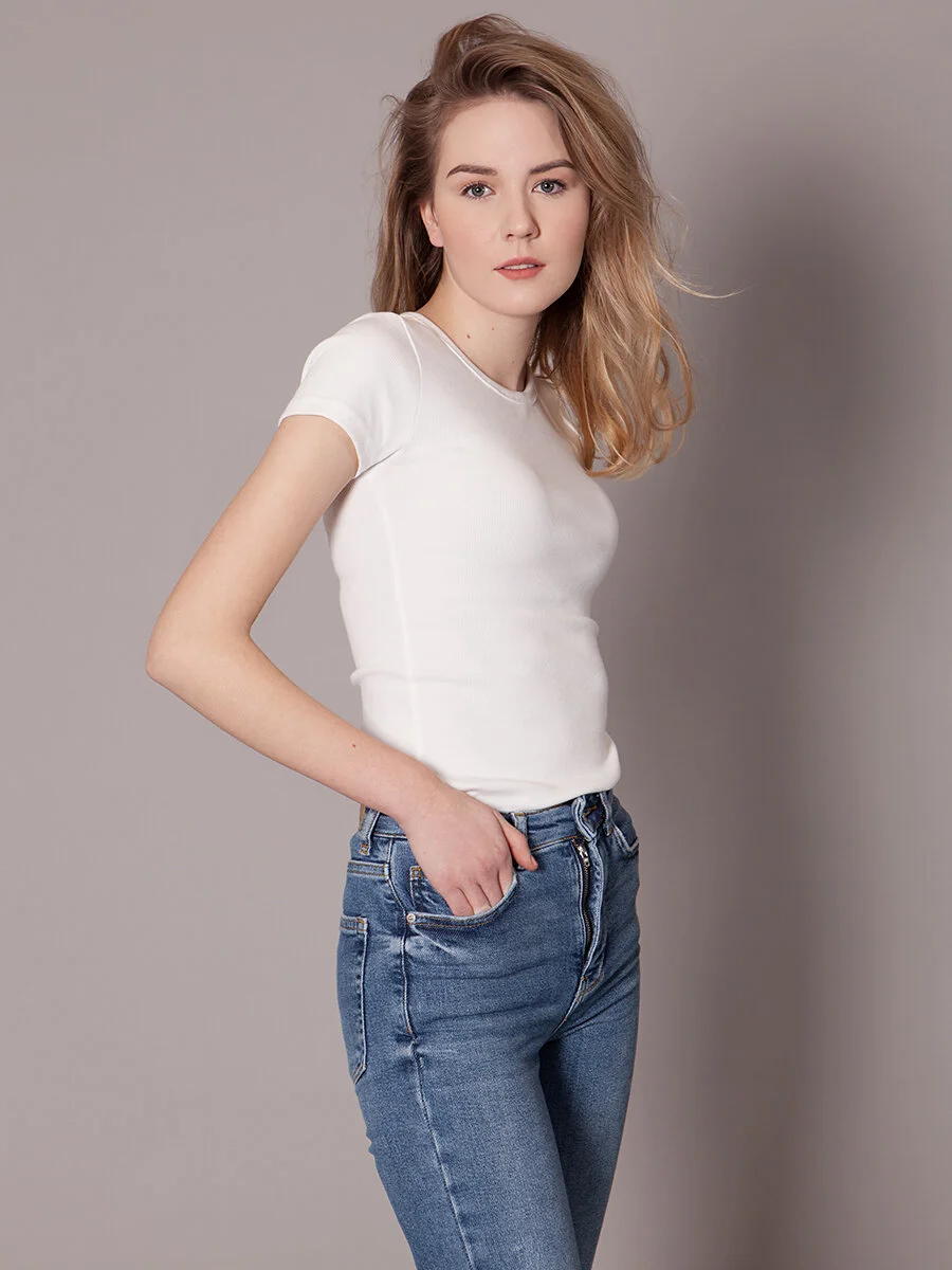 new faces women — Fashion Model Agency
