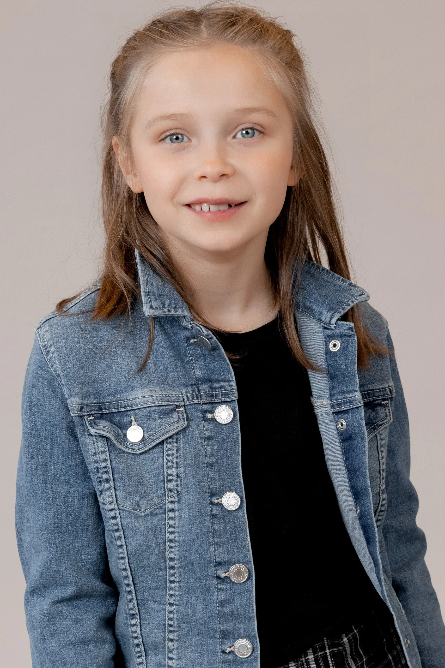 kids girls — Fashion Model Agency