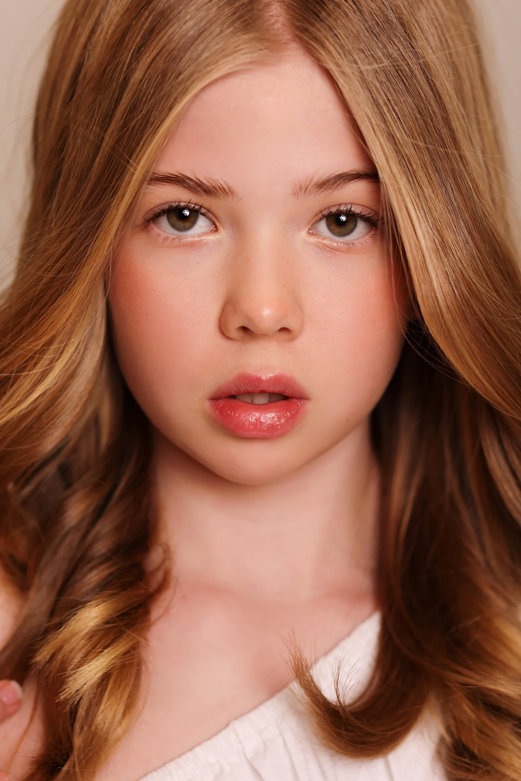 ELSA M — Fashion Model Agency