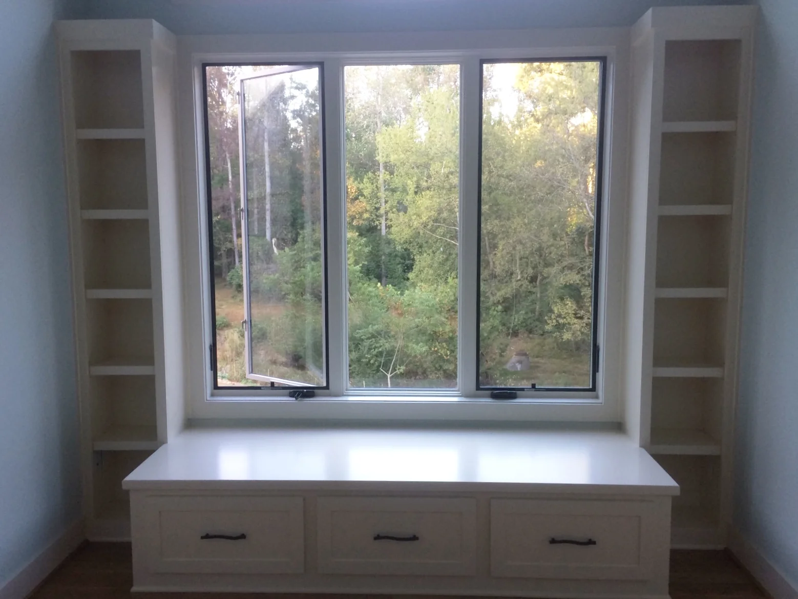 Window Seats & Banquettes — Woodmaster Custom Cabinets - Custom ...