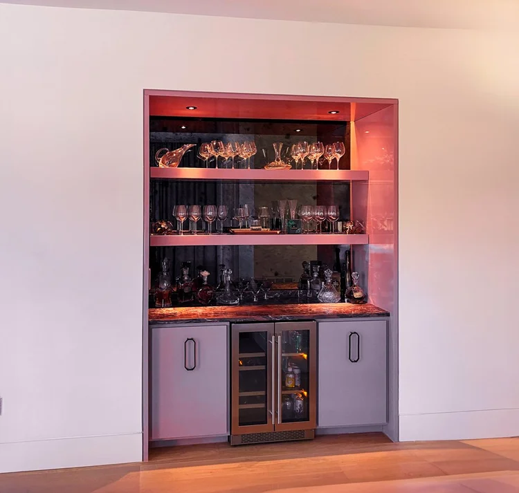 Custom Built-In Bar — Woodmaster Custom Cabinets