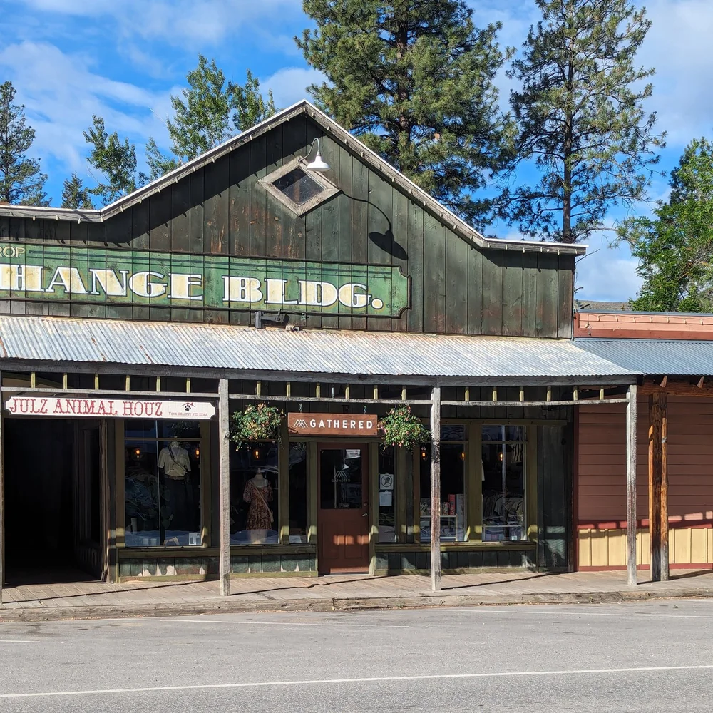 The Town of Winthrop, WA | I’m attempting to adventure peacefully—to ...