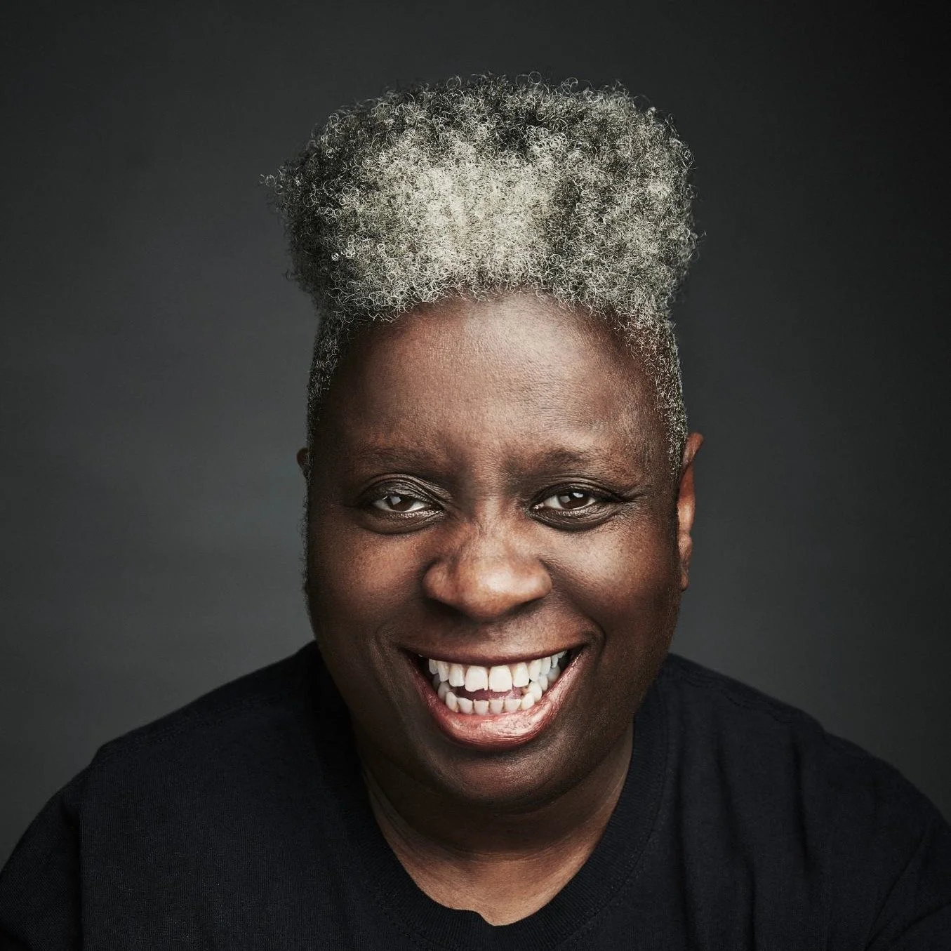 →THE STAF TEAM — ↘