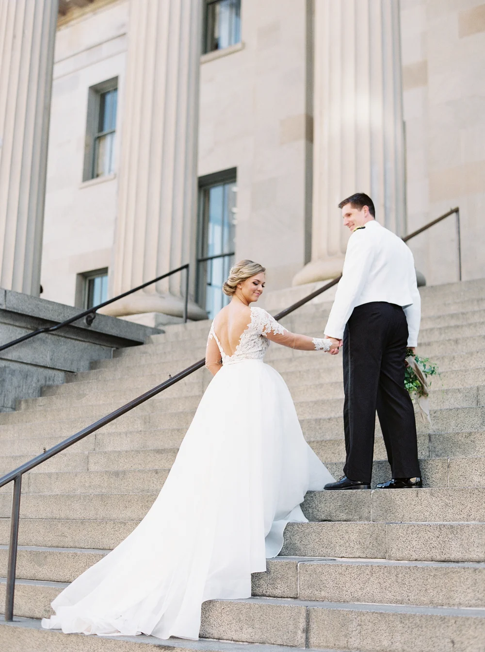 Sarah & Josh's Elegant White Wedding at The San Francisco Mint ...