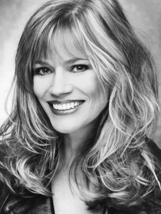 Bio — Candy Nelson