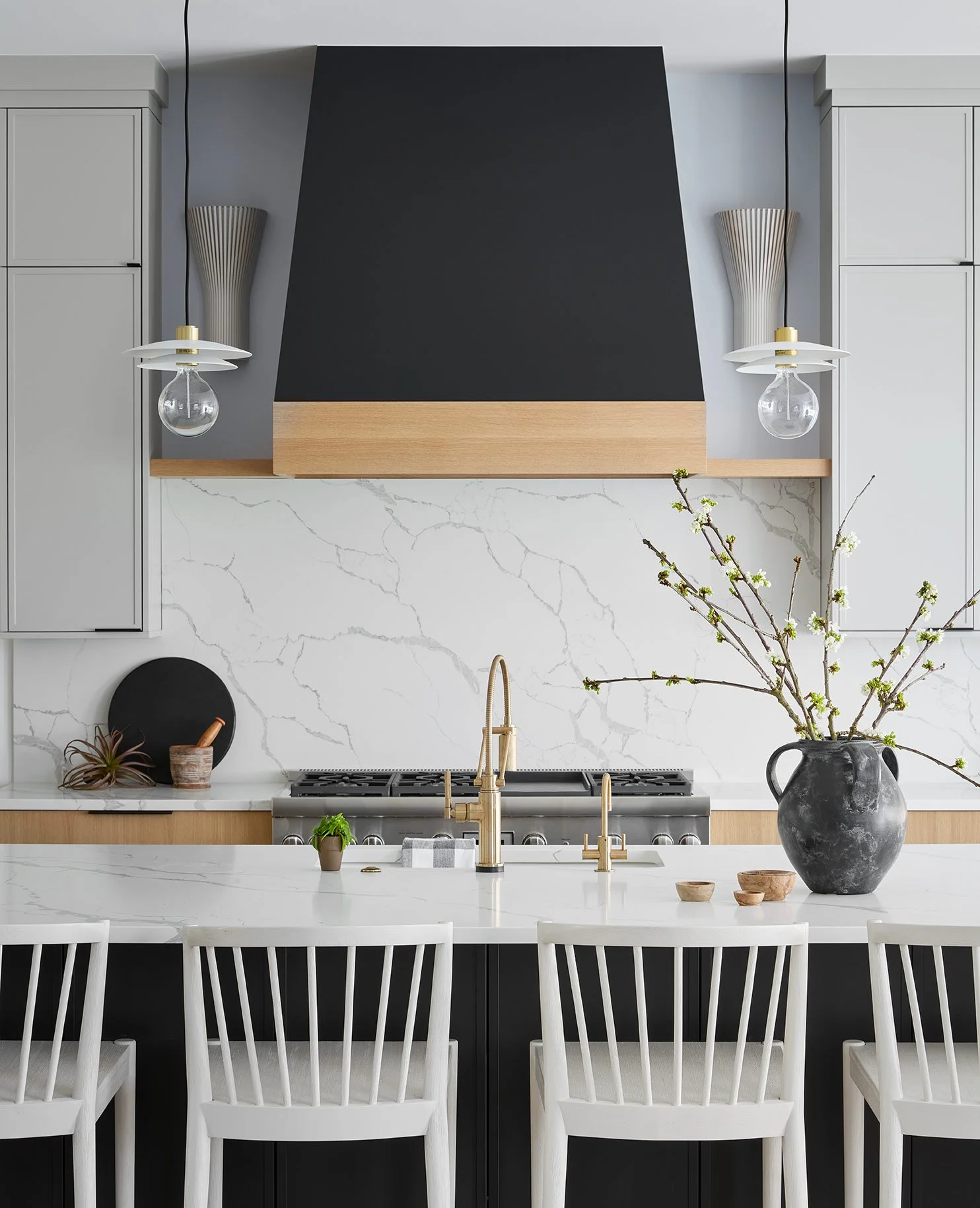 DGI | DEVON GRACE INTERIORS