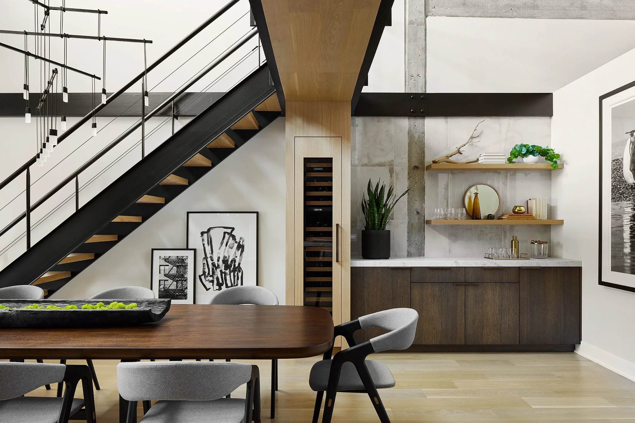 DGI | DEVON GRACE INTERIORS