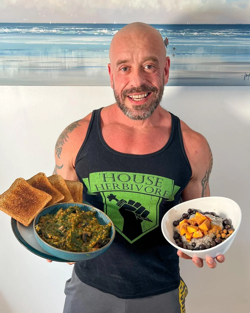 Hench Herbivore, YouTuber, Vegan Personal Trainer & Certified Nutritionist