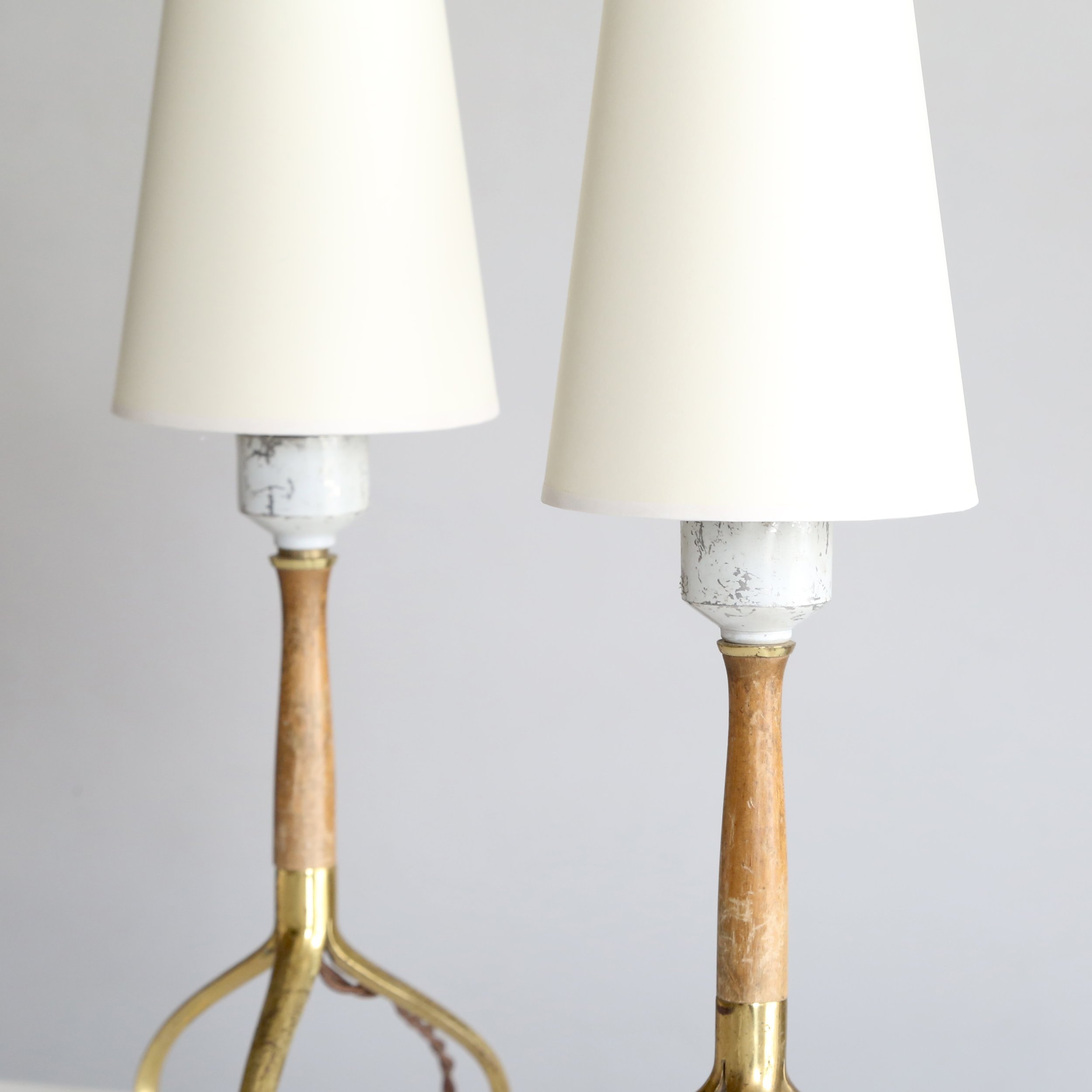 PAIR MID-CENTURY MODERN WOOD & BRASS TRI-LEG TABLE LAMPS; FRANCE — Amy ...