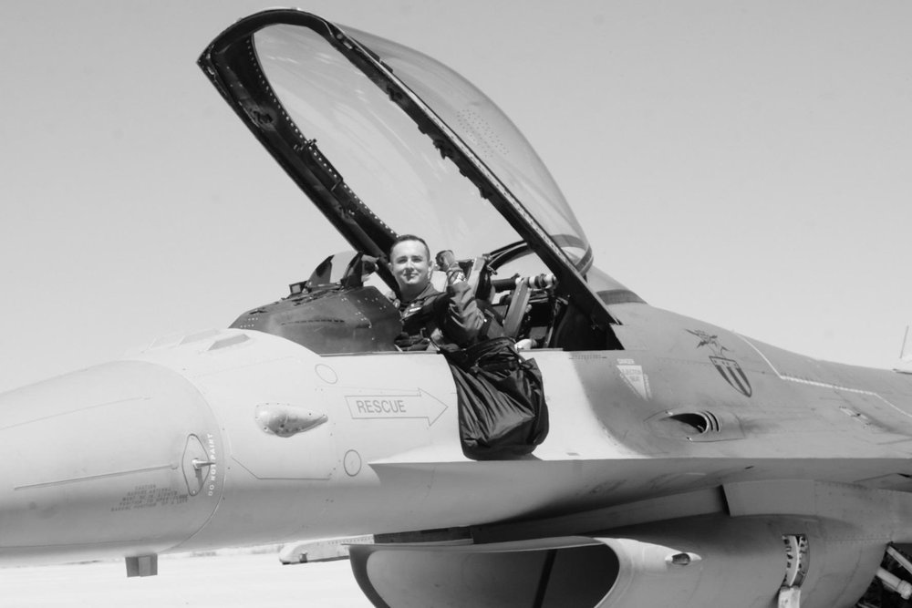 Reed Barrett - Fighter Pilot, Magician, Keynote speaker