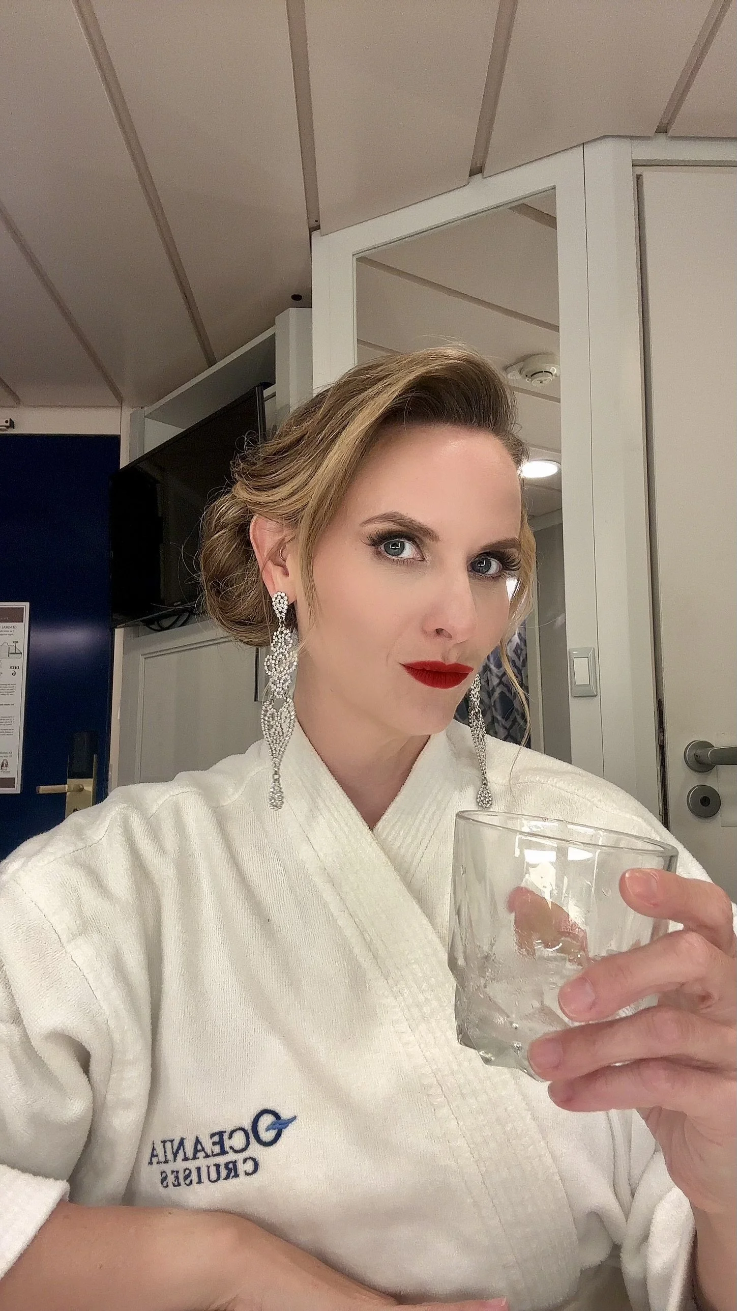 Schedule — Gilly and the Girl