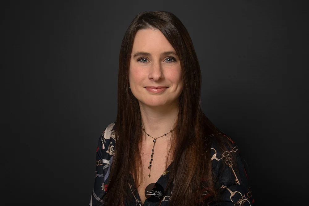 Headshots portraits speak volumes about you and your business without ...